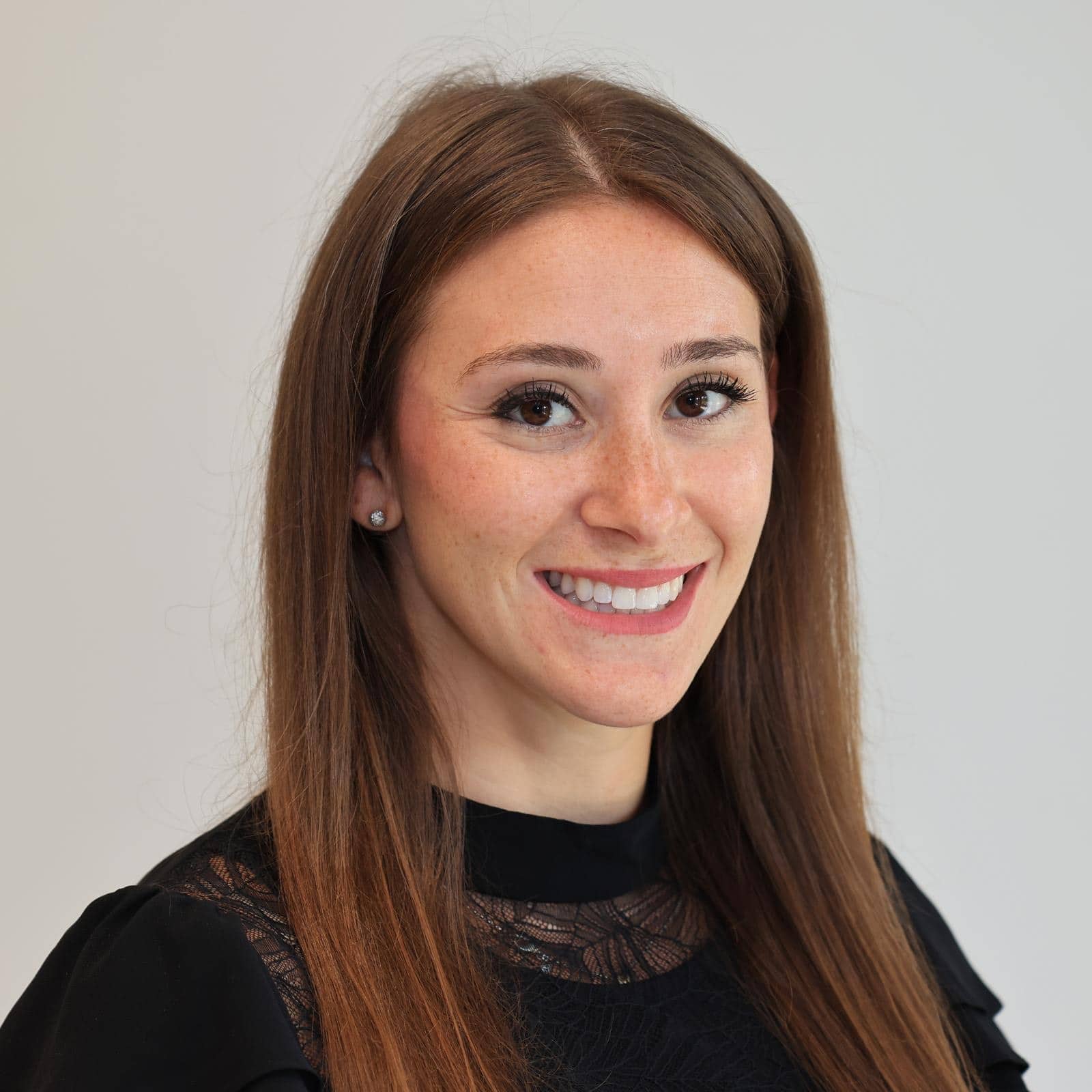 Meet Dr. Shannon Rooney - Sakowitz Smiles